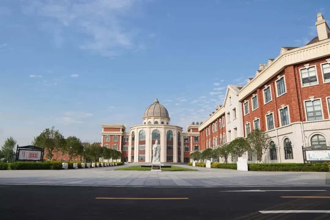 Malvern College Chengdu 成都墨尔文学校 - Chengdu Expat | Chengdu-Expat.com
