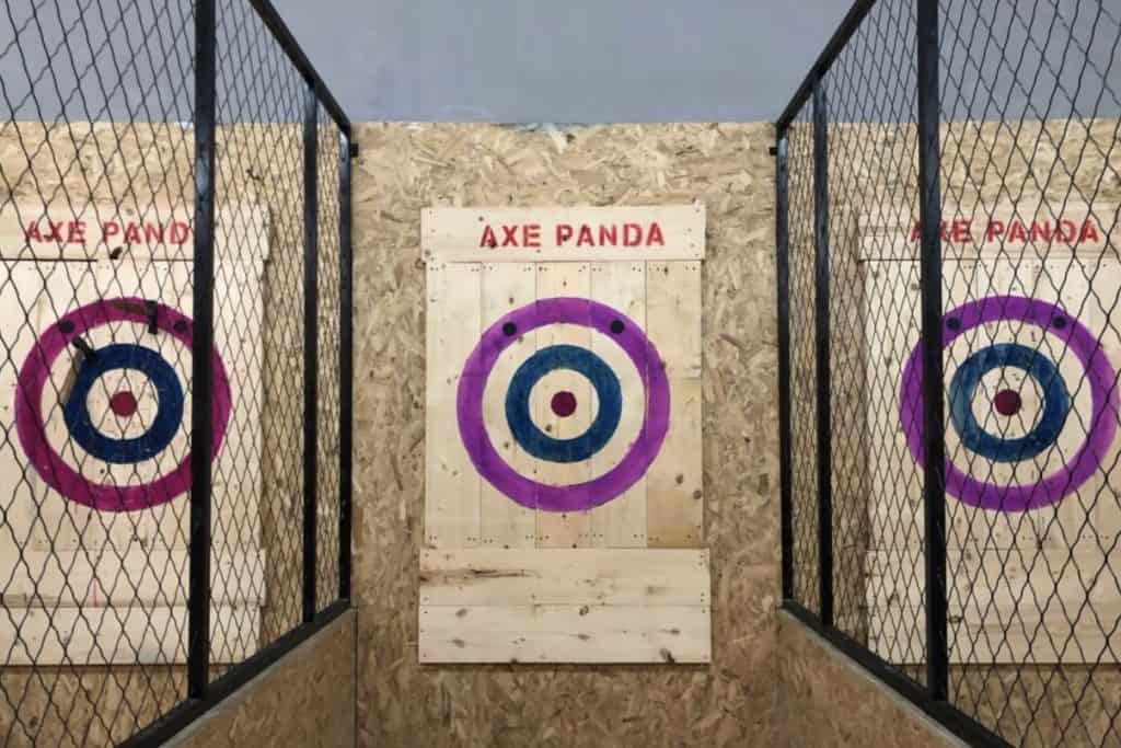 axe panda - Chengdu Expat | Chengdu-Expat.com