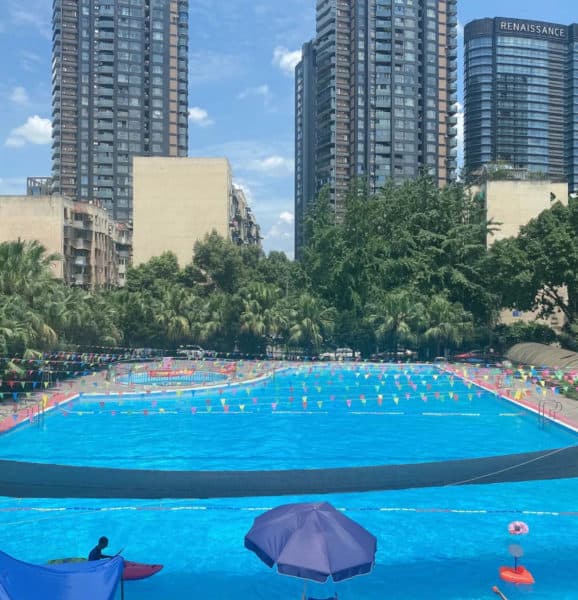 Outdoor Swimming Pools in Chengdu | Chengdu-Expat.com