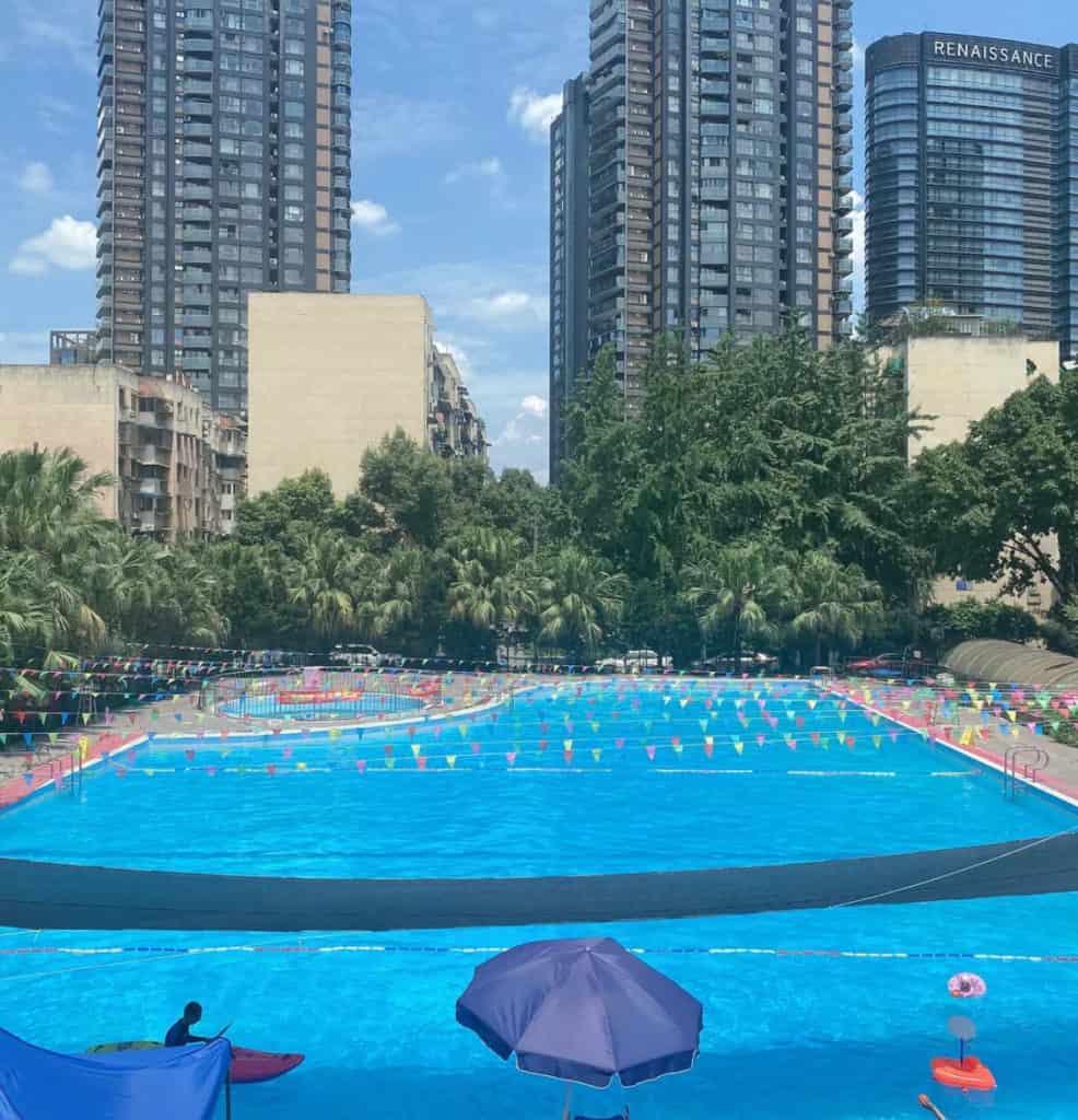 Outdoor Swimming Pools in Chengdu | Chengdu-Expat.com