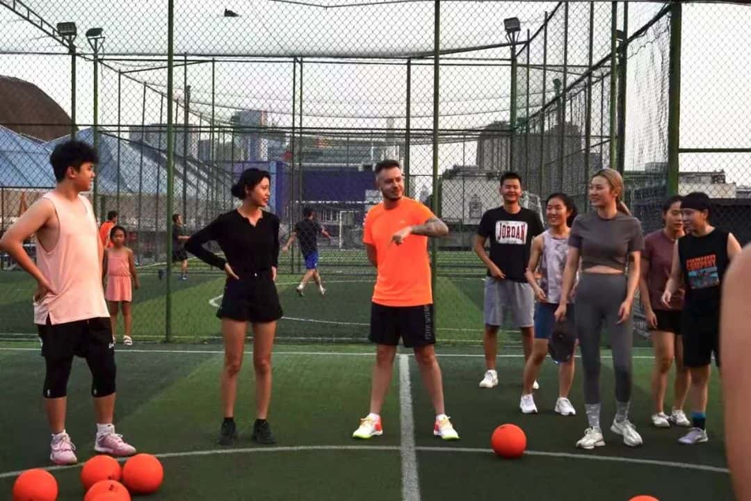 Nov. 7: Dodgeball Game - Chengdu Expat | Chengdu-Expat.com