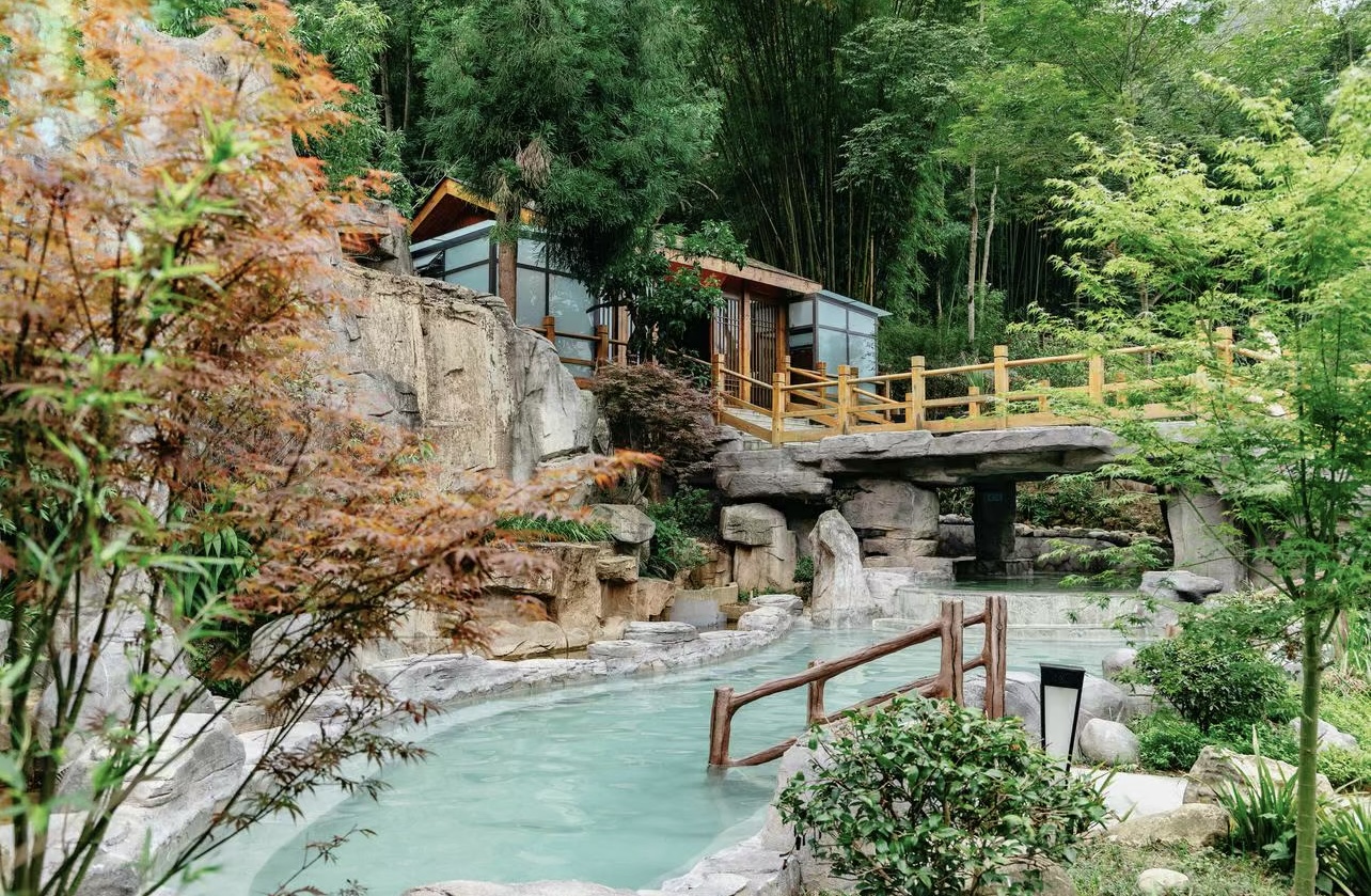 Hot Springs in and around Chengdu | Chengdu-Expat.com